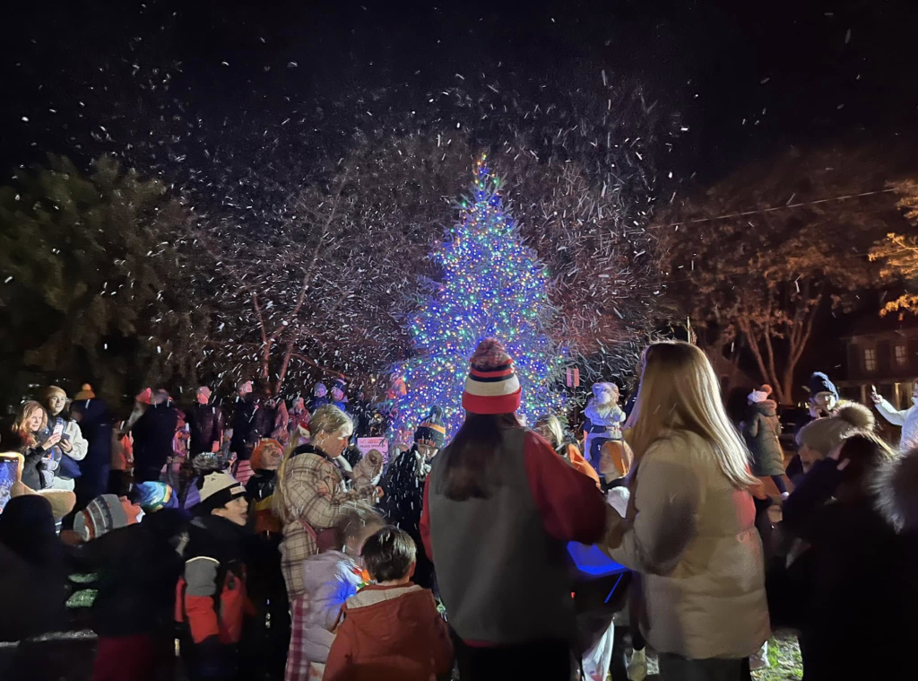 Scene Around: Santa Sleighs All in Firetruck Arrival — Rumson-Fair ...